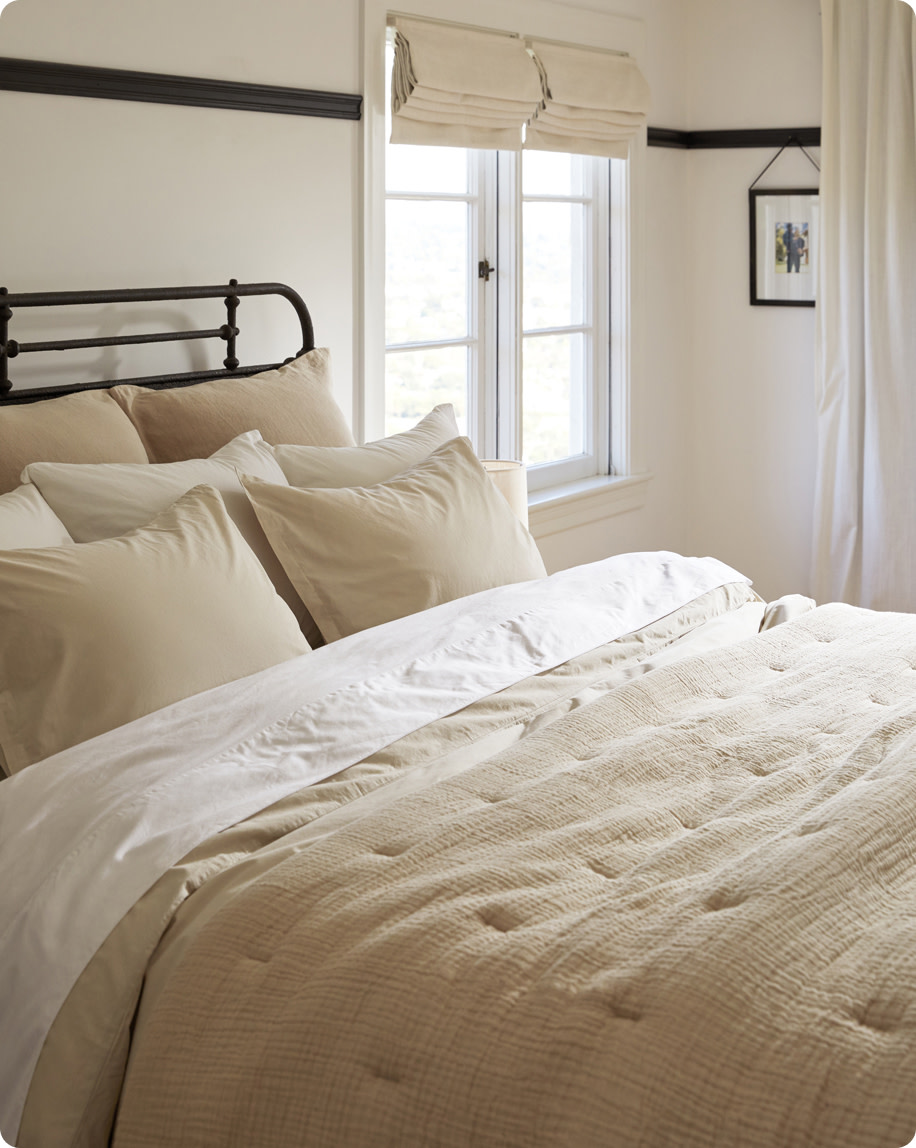 Home happens here. Bedding, Bath linens, Decor, and More | Parachute